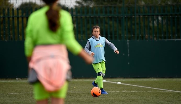 Developing skilful players: part four - Youth club football - England ...