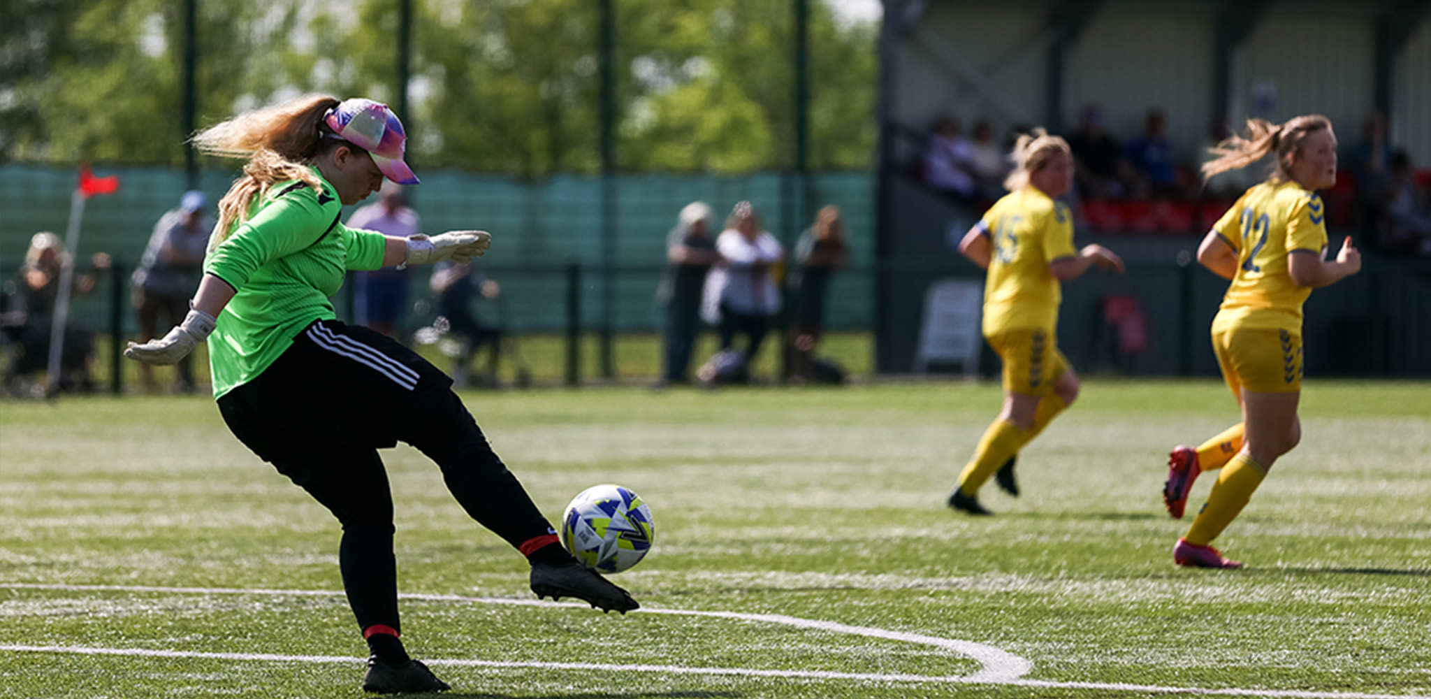How to help goalkeepers develop their confidence and footwork - Youth ...