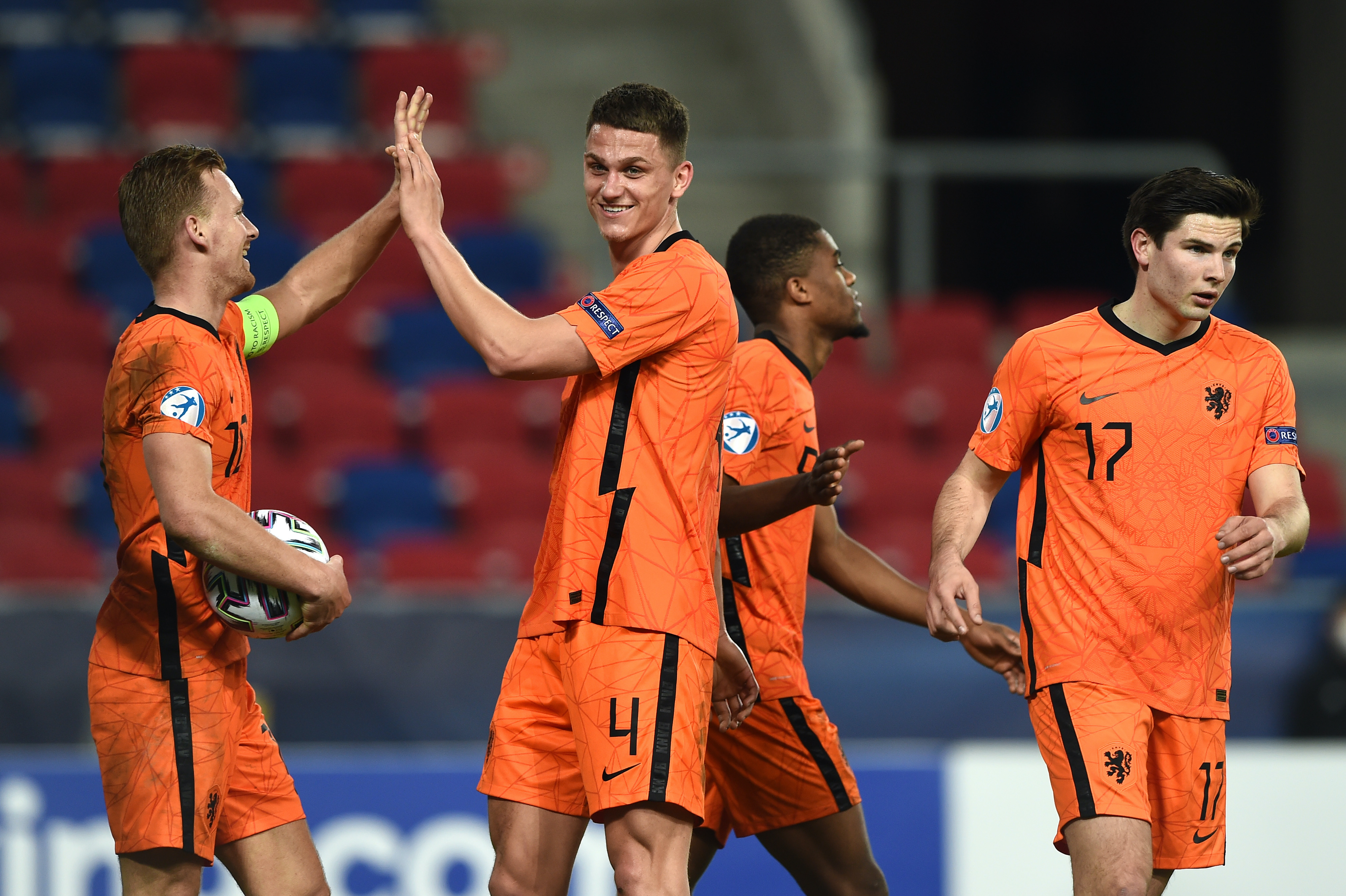 sven botman man mountain in the netherlands backline - Insight and ...