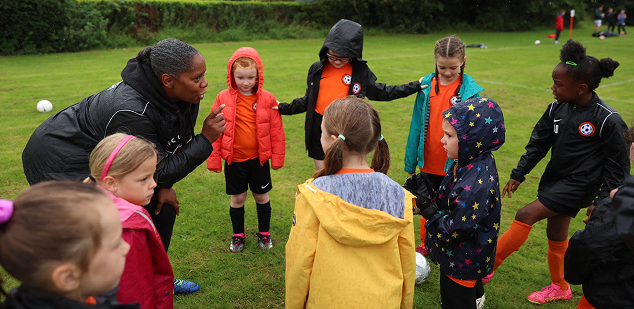 5 ways to create a positive environment in PE - Blogs - Girls Football ...