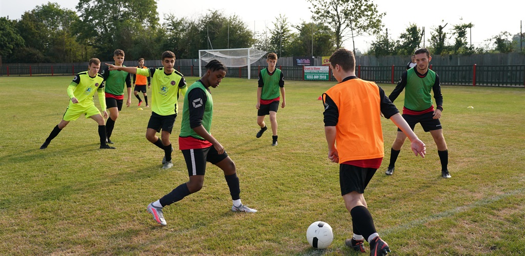 Two player connections in wide areas - Insight and analysis - England ...